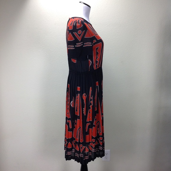 Min Su Nee Dresses Min Su Nee Vintage Black Red Print Pleated Dress Poshmark